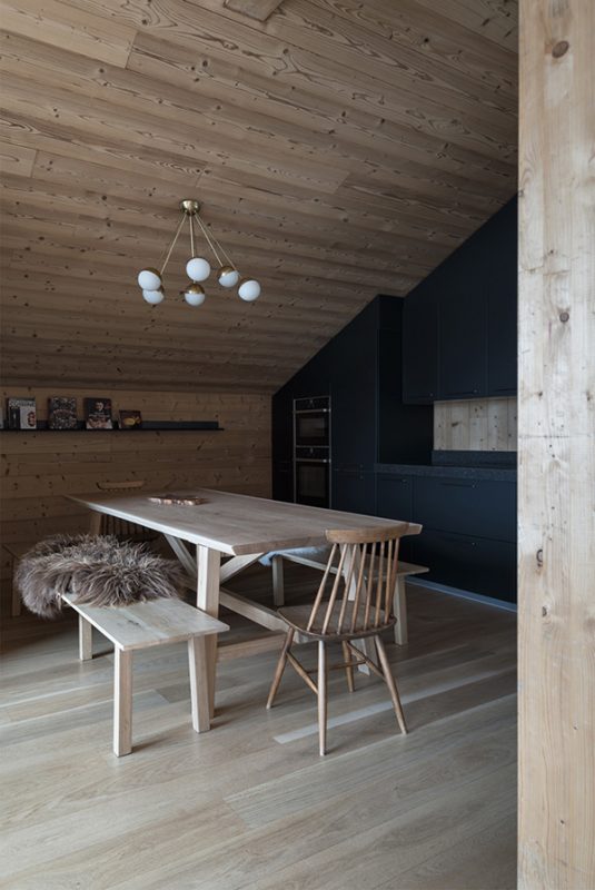 A BEAUTIFUL MOUNTAIN HOME IN THE FRENCH ALPS – THE STYLE FILES